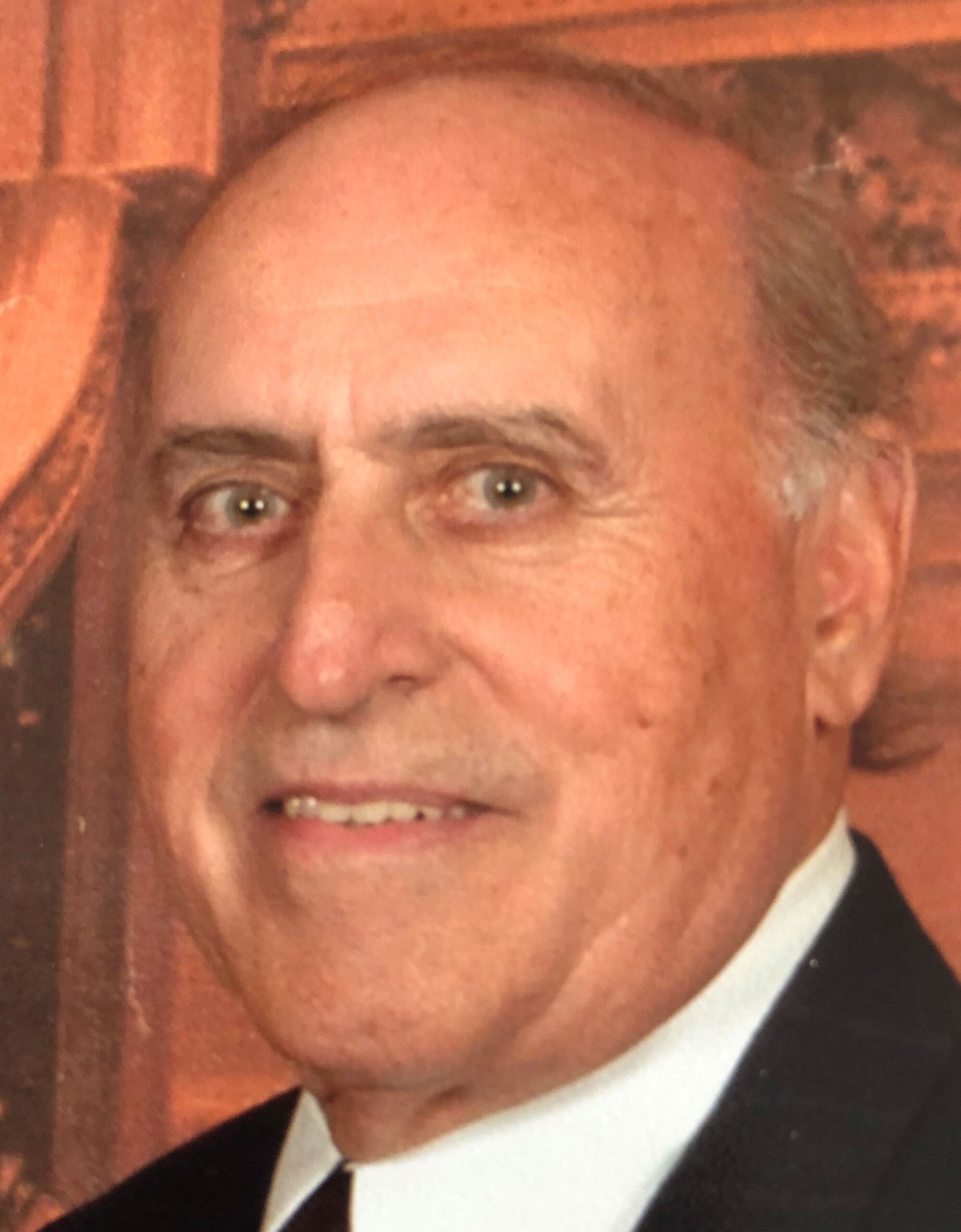 M Ronald Marcoux — Résidence funéraire Steve L. Elkas