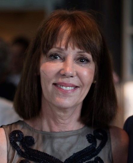 Mme Monique Raymond Mouland — Résidence funéraire Steve L. Elkas