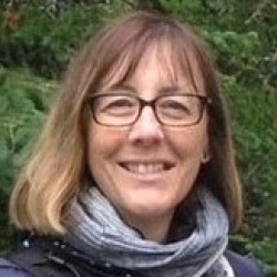 Mme Julie Chartier — Résidence funéraire Steve L. Elkas