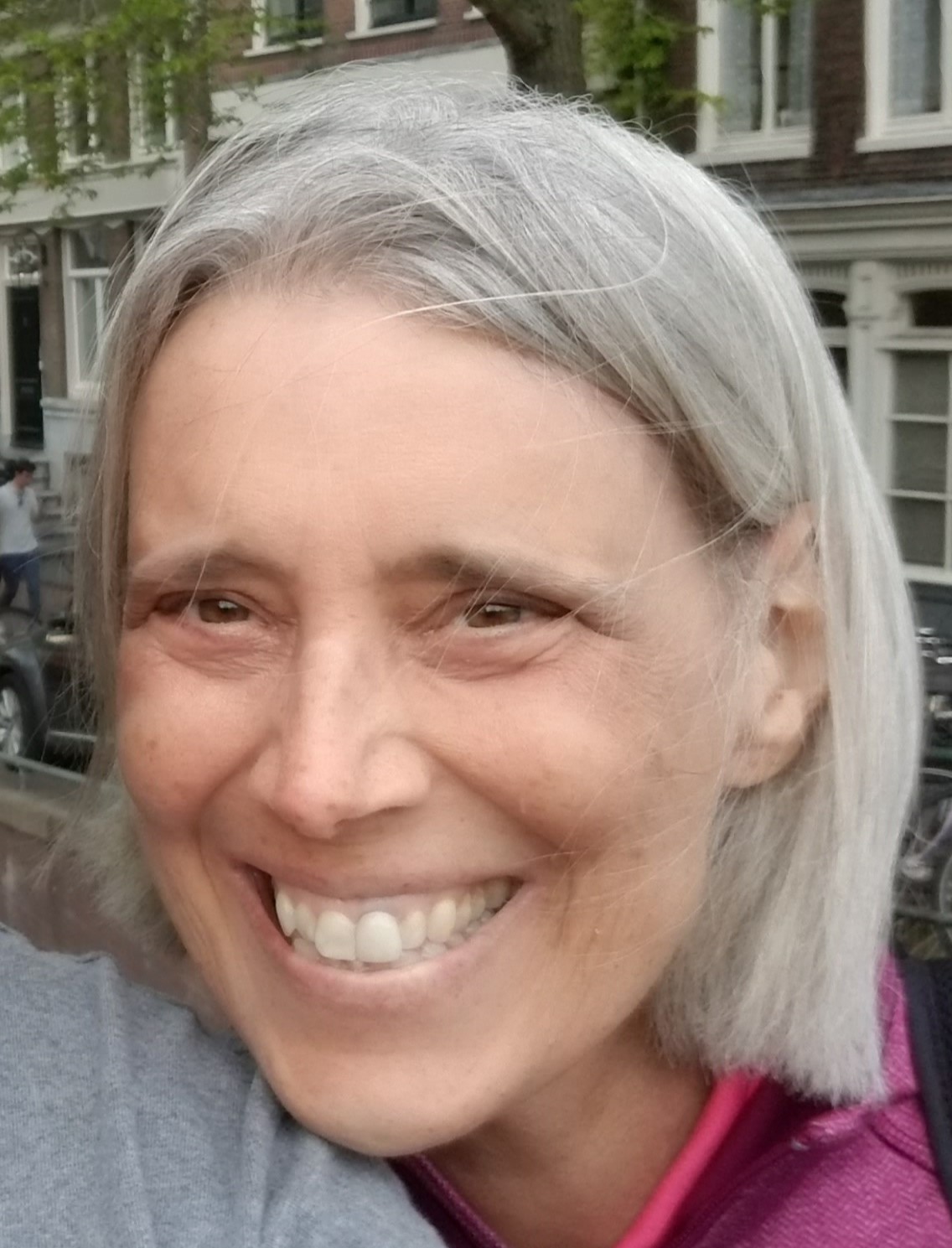 Mme Line Lefebvre — Résidence funéraire Steve L. Elkas