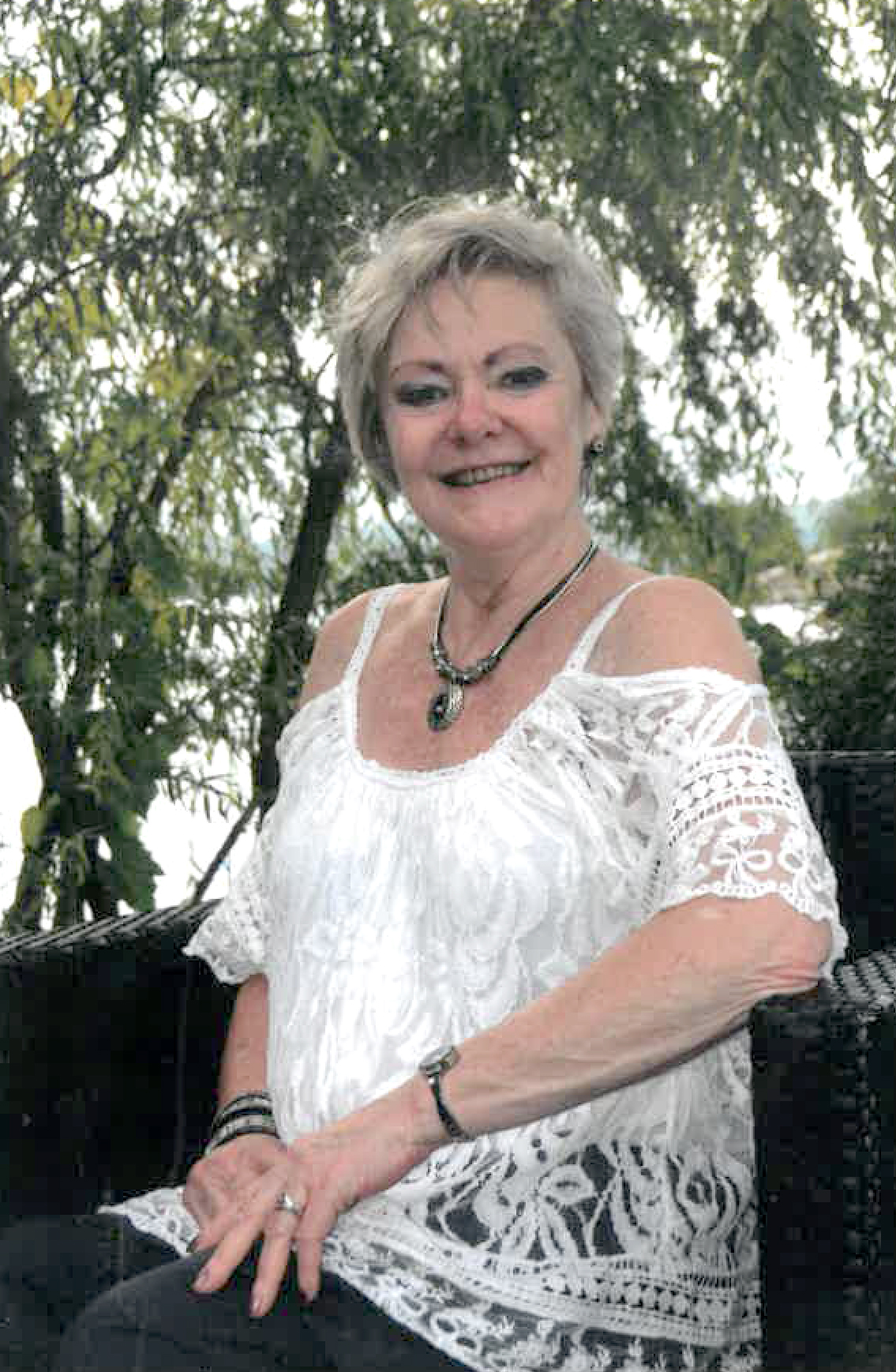 Mme Francine Grenier Provencher — Steve L. Elkas Funeral Home