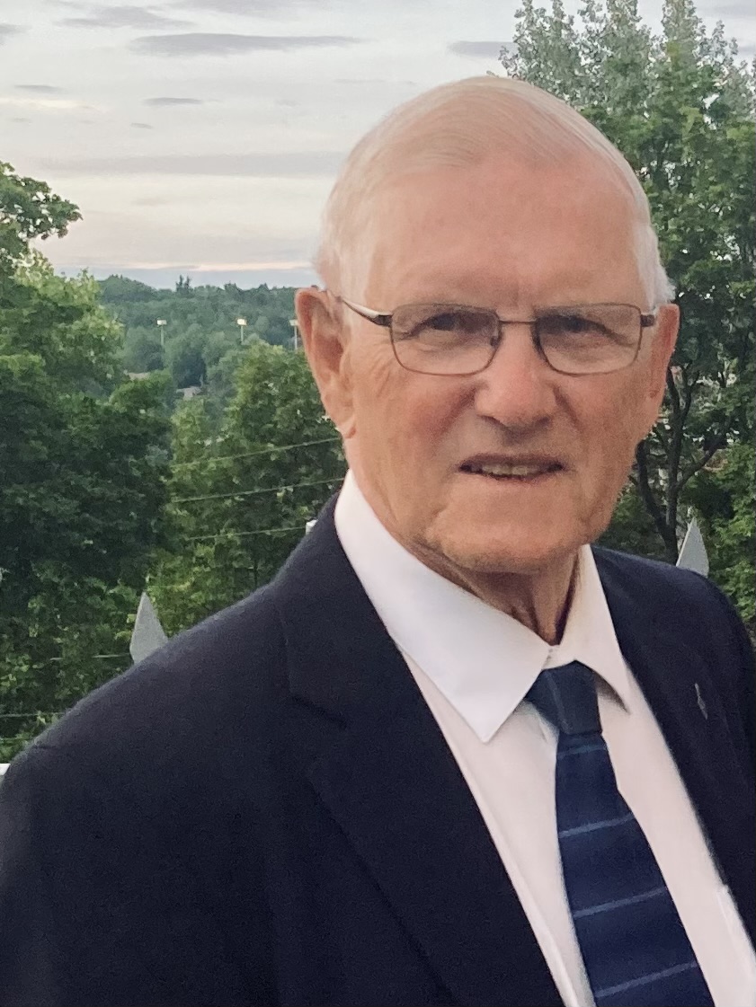 M. Warren Robinson — Résidence funéraire Steve L. Elkas