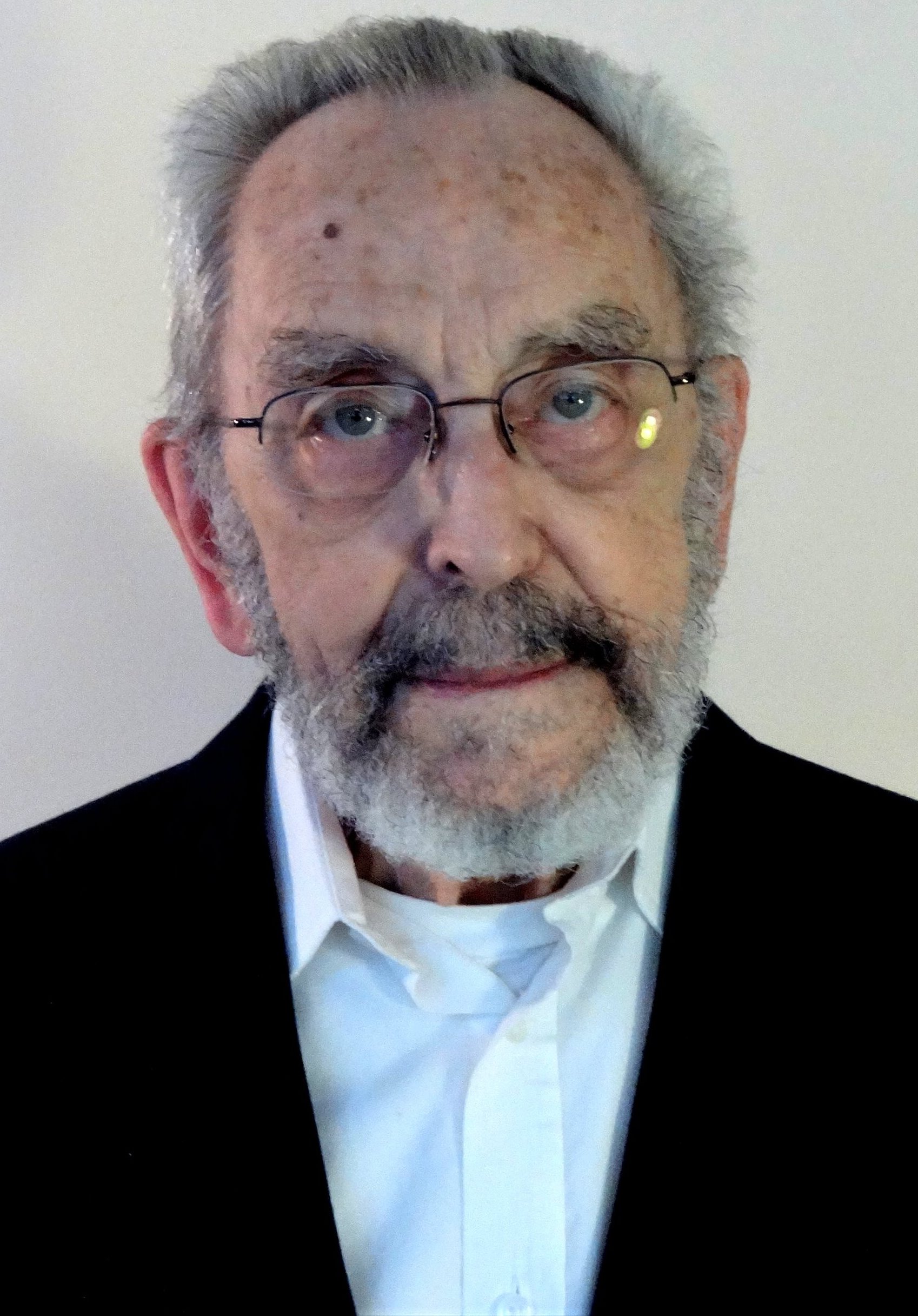 P. Luc Piette — Résidence funéraire Steve L. Elkas