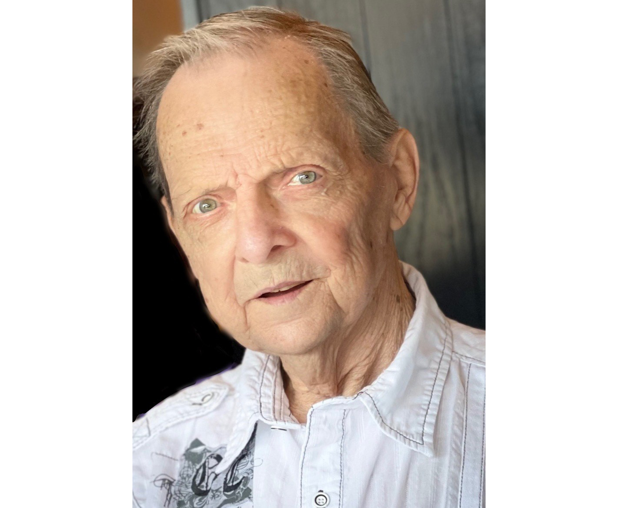 M. Paul Robidas — Résidence funéraire Steve L. Elkas