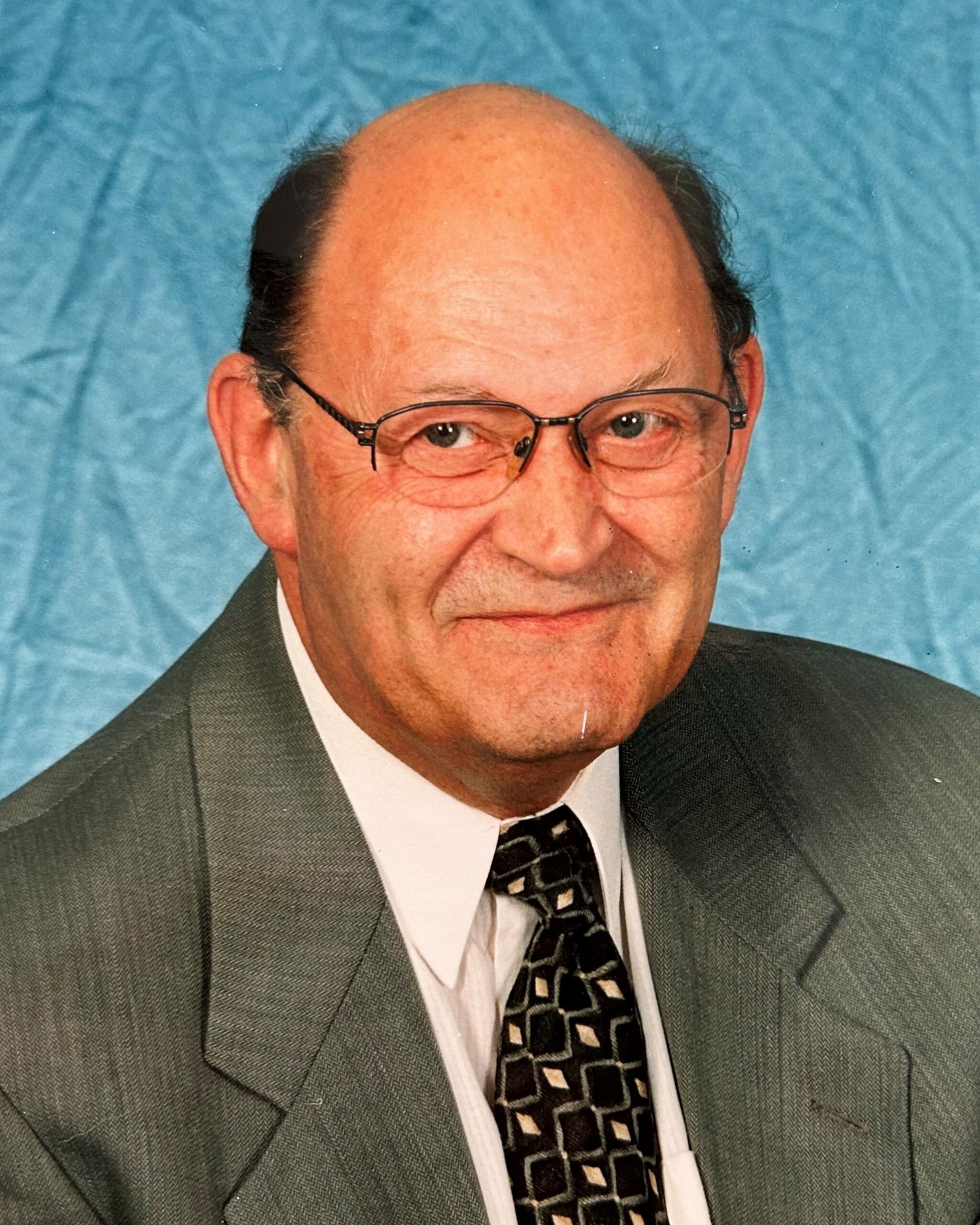 M. Raymond Tremblay — Résidence funéraire Steve L. Elkas