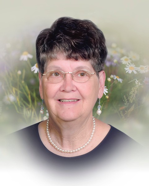 Mrs. Norma Elliott Carrier — Résidence funéraire Steve L. Elkas