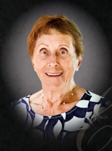 Mme Hélène Mathieu — Résidence funéraire Steve L. Elkas